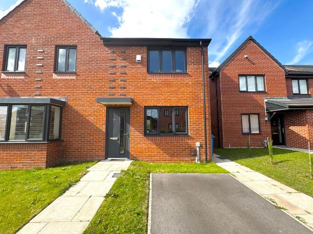 Blossom Way, Salford M6, 2 bed semi detached house to rent, £1,450 pcm | PrimeLocation