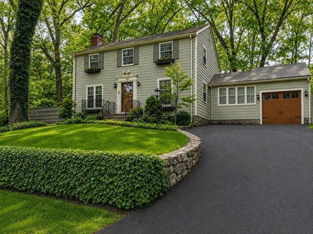 Blossomcrest Rd, Lexington, Home For Sale