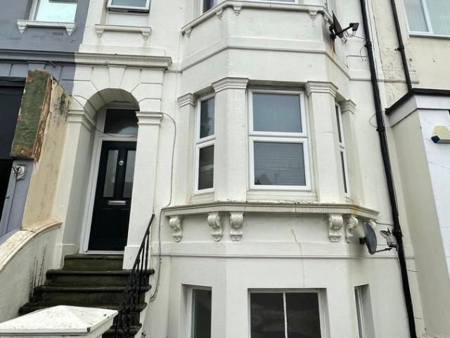 Blatchington Road, Hove BN3, 1 bed flat to rent, £1,250 pcm | PrimeLocation