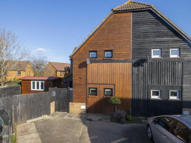Blatherwick, Shenley Church End MK5, 2 bed end terrace house to rent, £1,325 pcm | PrimeLocation