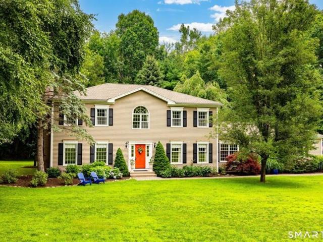 Black Walnut Ln, Burlington, Home For Sale