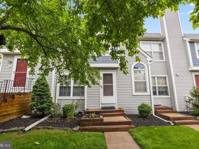 Black Watch Ct, Horsham, Home For Sale