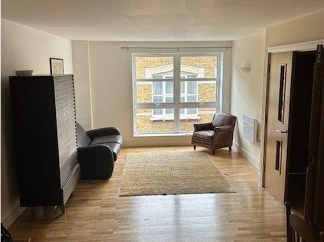 Black Bull Court, London EC1N, 2 bed flat to rent, £3,300 pcm | PrimeLocation
