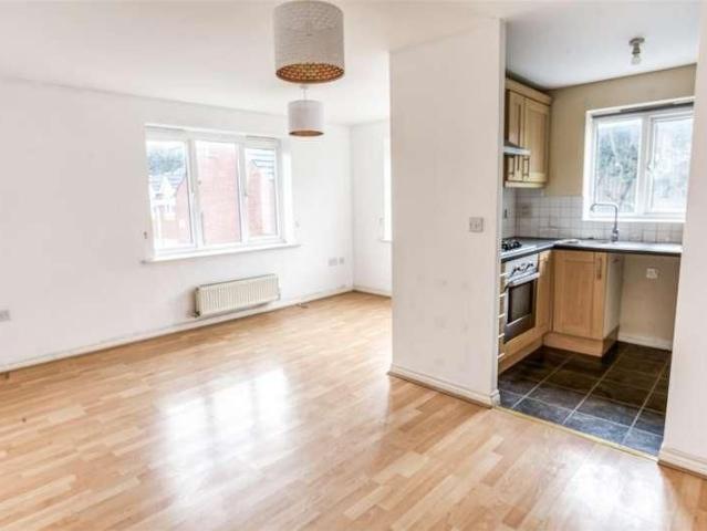 Black Eagle Court, Burton on trent, DE14