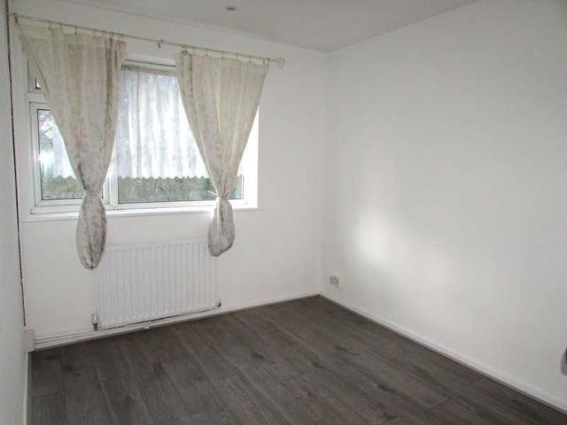 Black Horse Parade, High Road, Eastcote, Pinner, HA5