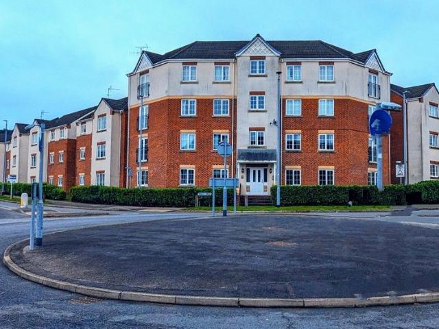 Black Rock Way, Mansfield NG18, 2 bed flat to rent, £795 pcm | PrimeLocation