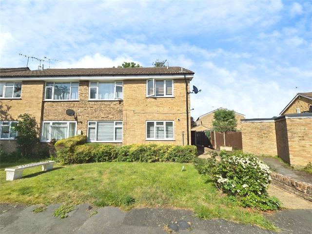 Blackmoor Wood, Ascot SL5, 2 bed flat to rent, £1,450 pcm | PrimeLocation