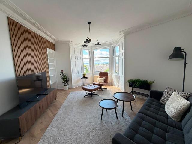 Blackness Avenue, Dundee DD2 2 bed flat to rent £1,495 pcm £345 pw