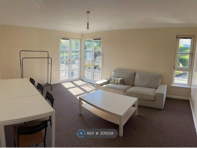 Blackness Road, Dundee DD1, 3 bed flat to rent, £1,500 pcm | PrimeLocation