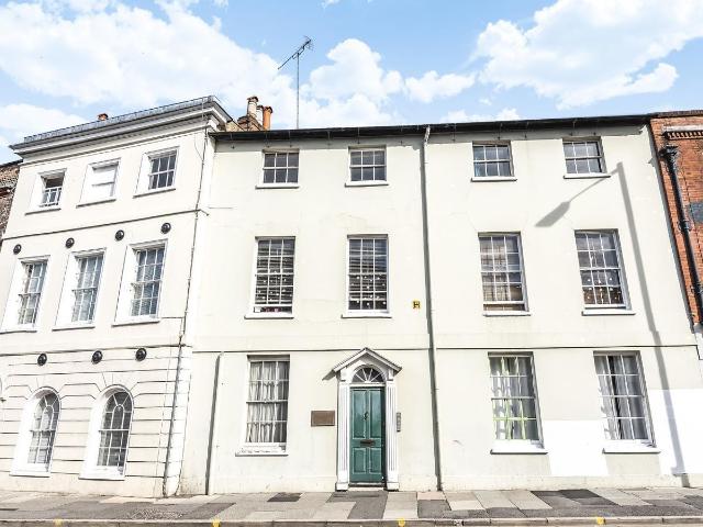 Blackall Court, 25 Castle Street, Reading RG1, 1 bed flat to rent, £1,100 pcm | PrimeLocation
