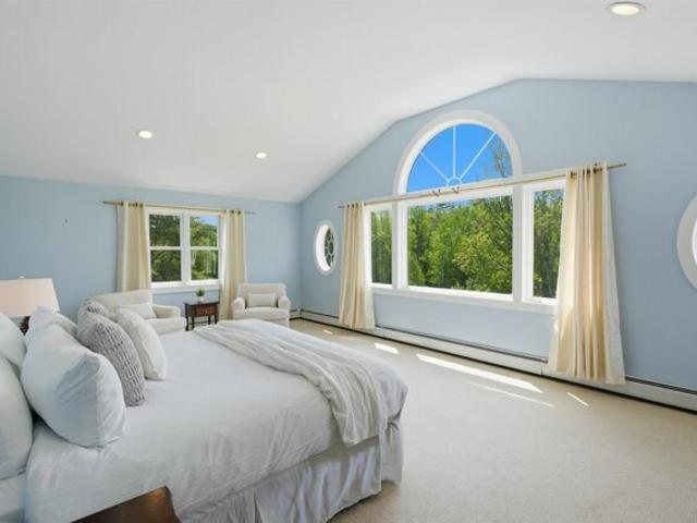 Blackberry Ln, Jamaica, Home For Sale