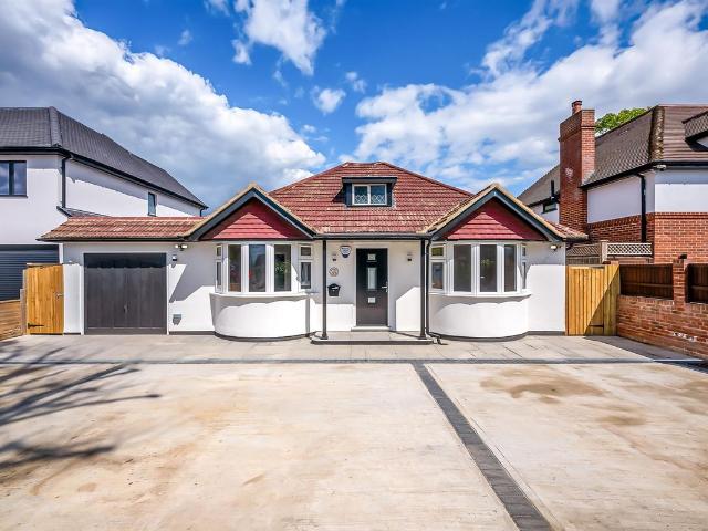 Blackbrook Lane, Bickley BR1, 3 bed detached bungalow to rent, £3,250 pcm | PrimeLocation