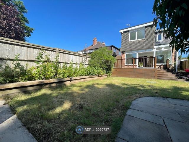 Blackbrook Road, Fareham PO15, 3 bed detached house to rent, £1,800 pcm | PrimeLocation