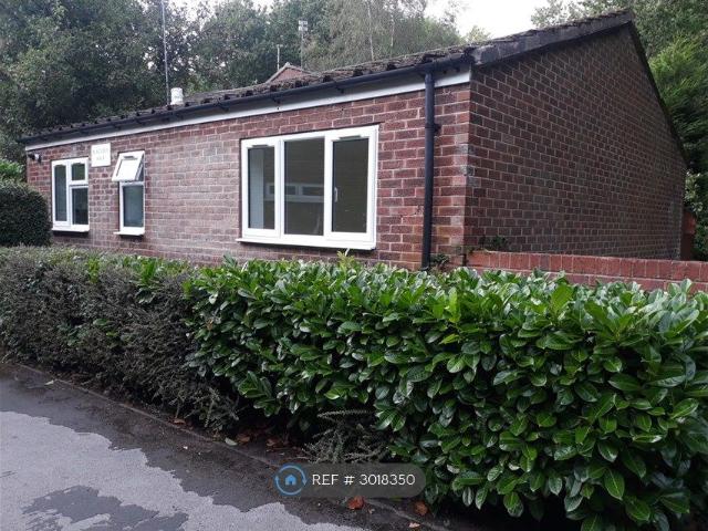Blackden Walk, Wilmslow SK9, 3 bed bungalow to rent, £1,495 pcm | PrimeLocation