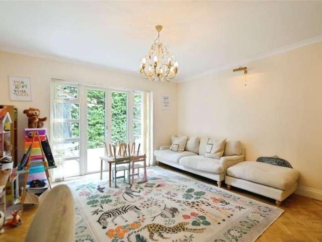 Blackdown Avenue, Pyrford, Woking, Surrey, GU22