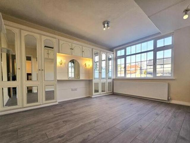 Blackfen Road, Sidcup, 1 Bedroom House