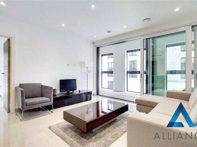 Blackfriars Road, London SE1, 2 bed flat to rent, £4,000 pcm | PrimeLocation