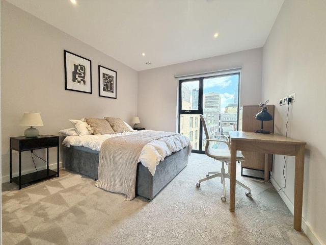 Blackfriars Road, SE1 1 bed apartment to rent £3,100 pcm £715 pw