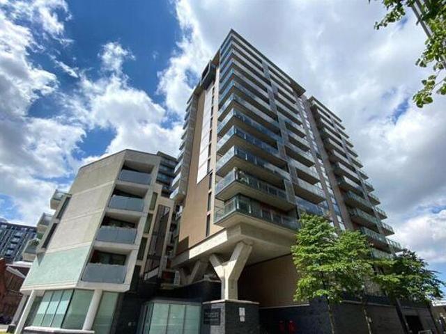 Blackfriars Road, Spectrum Block,manchester City Centre, 2 Bedroom Apartment