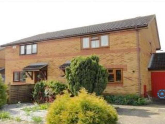 Blackham Court, Milton Keynes, MK6 3 bed semi detached house to rent £1,575 pcm £363 pw