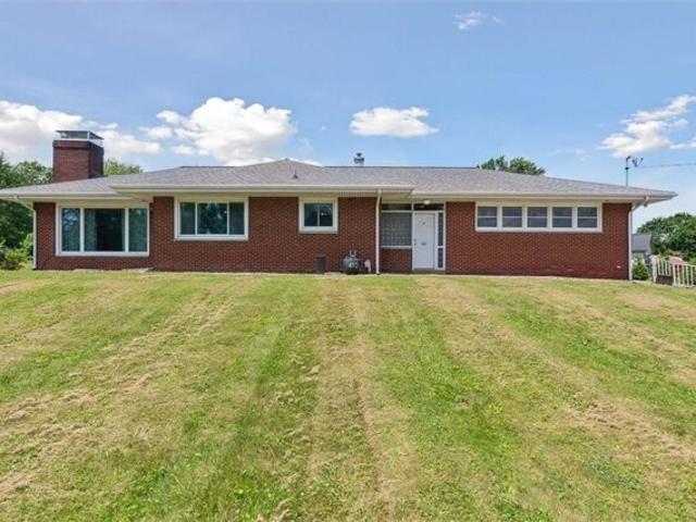 Blackhawk Rd, Beaver Falls, Home For Sale