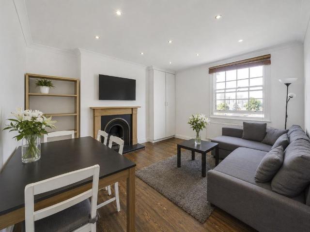 Blackheath Road, Greenwich SE10, 2 bed flat to rent, £1,900 pcm | PrimeLocation