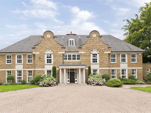 Blackhills, Esher, Surrey, KT10 6 bed detached house to rent £13,500 pcm £3,115 pw