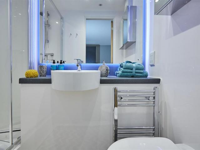 Blackhorse Lane, London E17, Studio to rent, £1,859 pcm | PrimeLocation