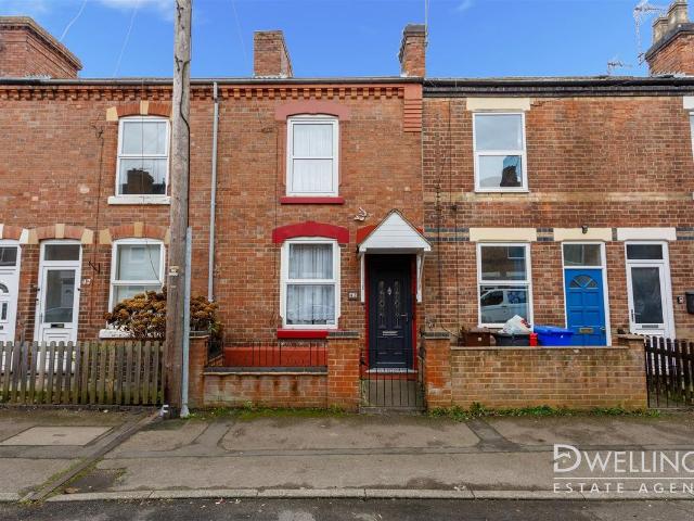 Blackpool Street, Burton Upon Trent DE14, 3 bed terraced house to rent, £895 pcm | PrimeLocation