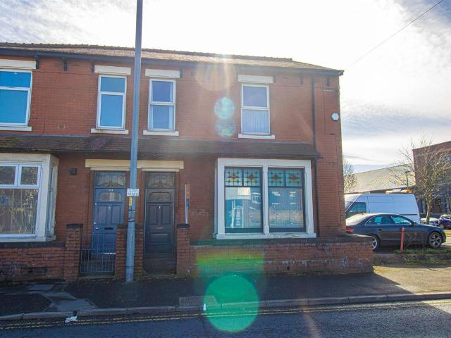 Blackpool Road, Fulwood, Preston PR2, 3 bed end terrace house to rent, £1,200 pcm | PrimeLocation