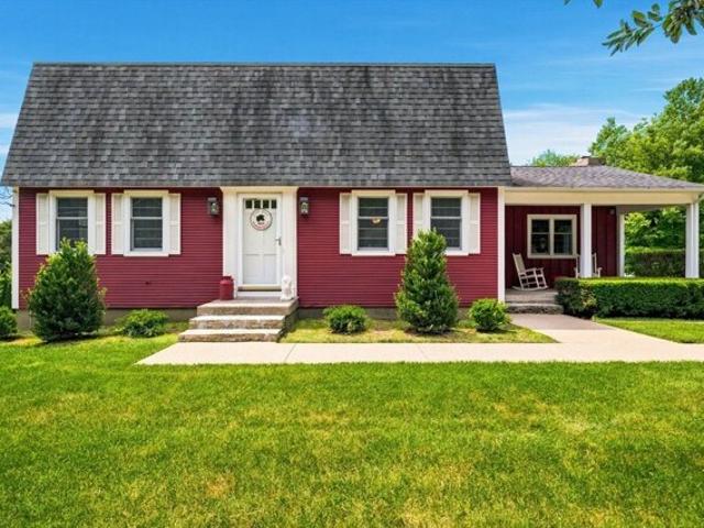 Blackstone St, Uxbridge, Home For Sale