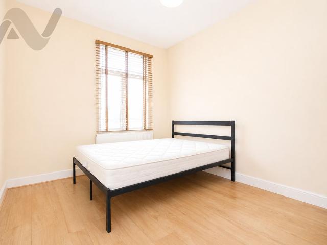 Blackstock Road, Finsbury Park N4, Room to rent, £850 pcm | PrimeLocation