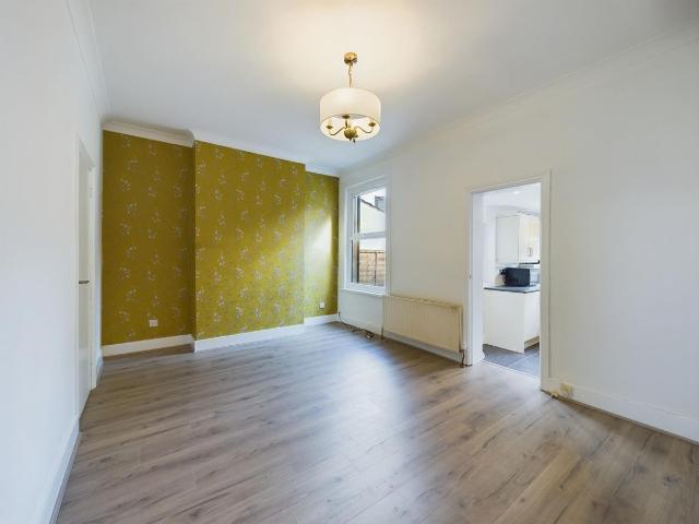 Blackshaw Road, Tooting SW17, 3 bed property to rent, £2,700 pcm | PrimeLocation