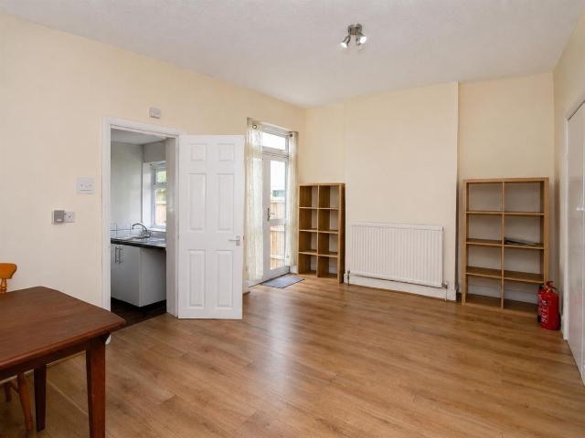 Blackshaw Road, London SW17, 4 bed property to rent, £2,300 pcm | PrimeLocation