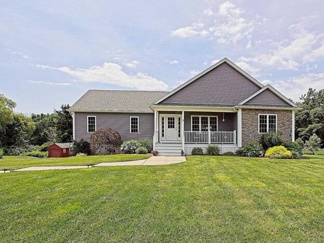 Blacksmith Dr, Acushnet, Home For Sale