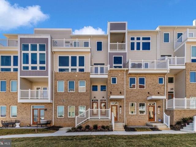 Blacksmith Way Unit A, Frederick, Condo For Sale