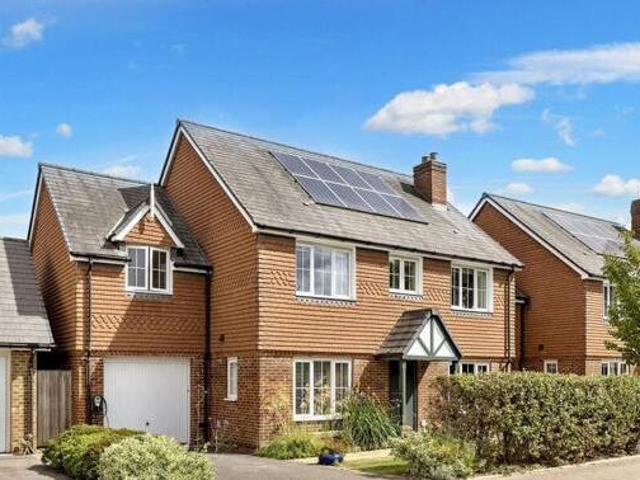 Blackthorn Avenue, Billingshurst, 5 Bedroom Detached