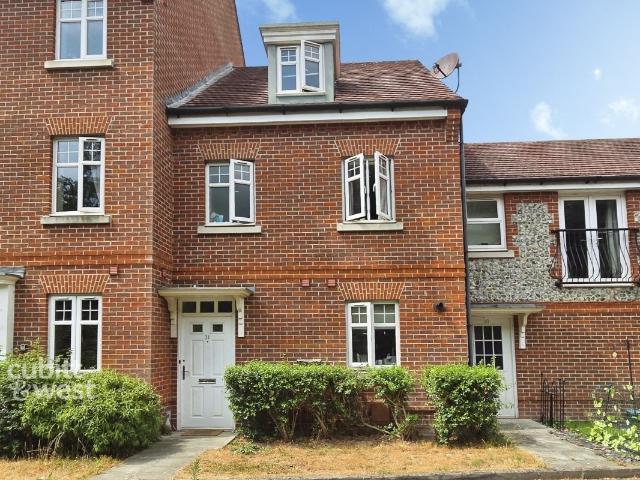 Blackthorn Avenue, Felpham, Bognor Regis PO22, 3 bed town house to rent, £1,750 pcm | PrimeLocation