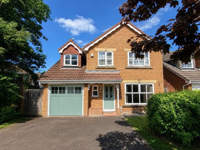 Blackthorn Close, Crewe CW2, 5 bed detached house to rent, £1,650 pcm | PrimeLocation