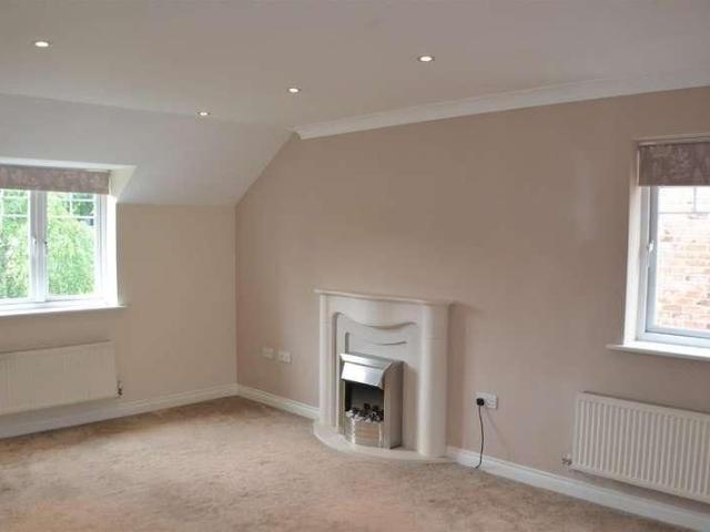 Blackthorn Close, Tadley, RG26
