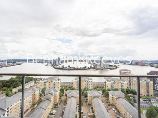 Blackwall Way, Black Wall E14, 2 bed flat to rent, £3,150 pcm | PrimeLocation
