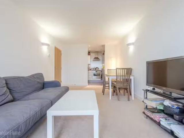 Blackwall Way, London, E14 9GF