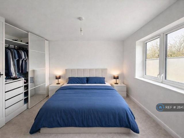 Blackwater Close, Stevenage, SG1 1 bed in a house share to rent £1,095 pcm £253 pw