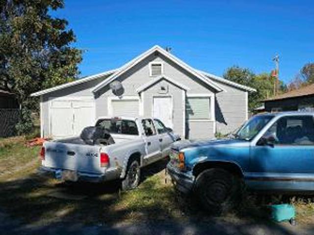 Blackwell St