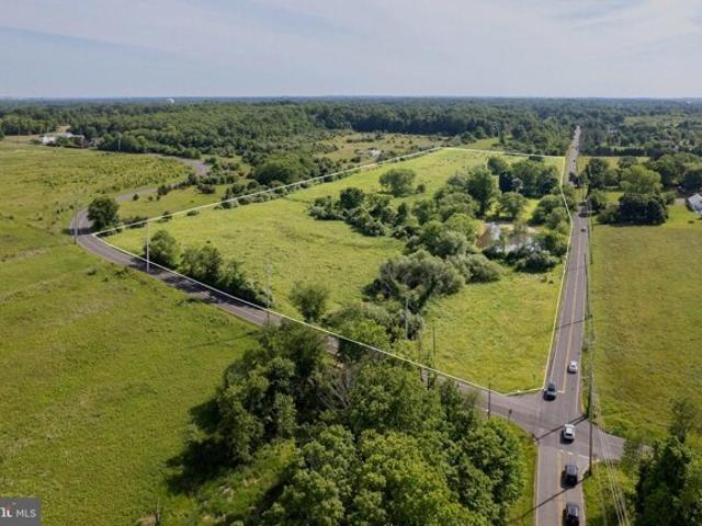 Blackwell Rd, Pennington, Farm House For
