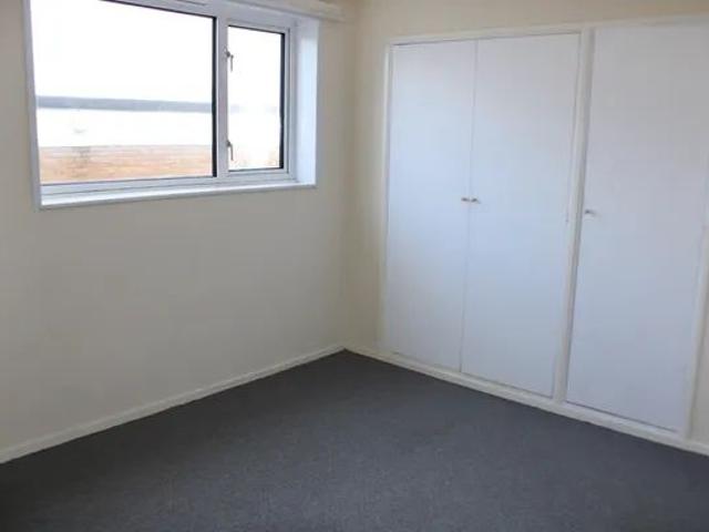 Blackwood Avenue, Rugby, CV22