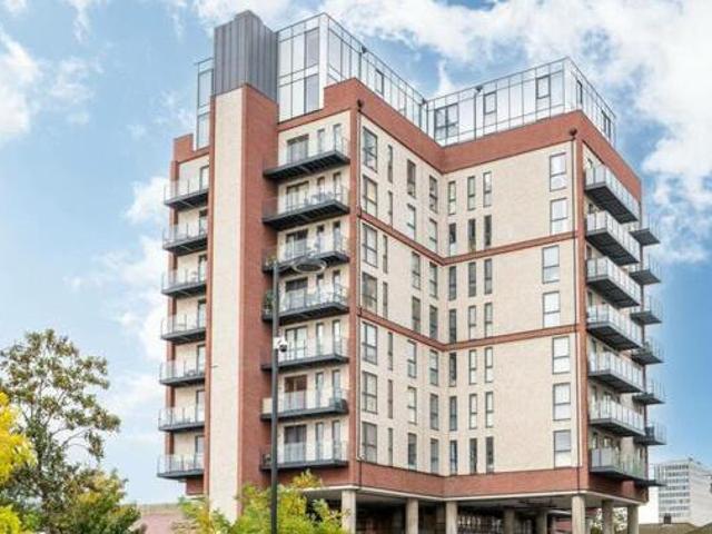 Blagdon Road, New Malden, 2 Bedroom Flat