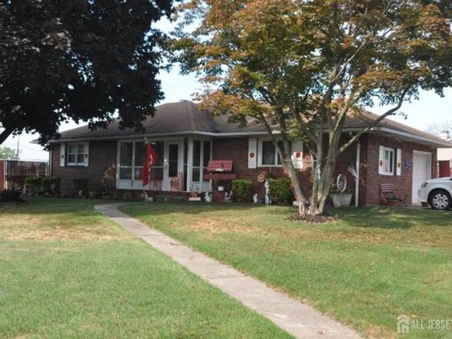 Blair Rd, Port Reading, Home For Sale