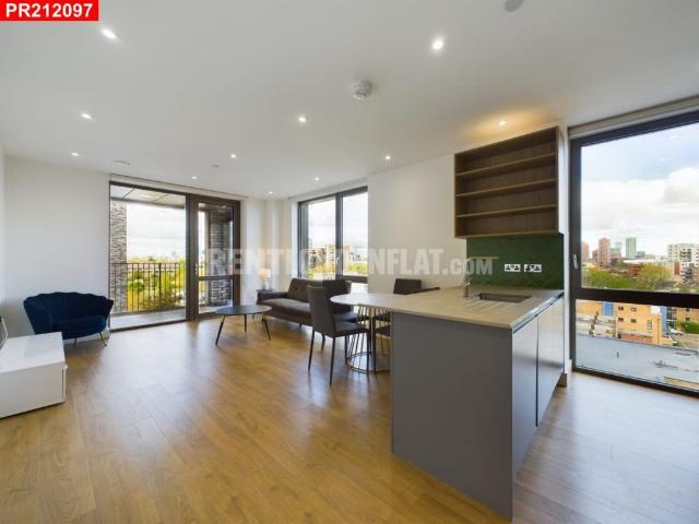 Blair Street, London E14, 2 bed flat to rent, £2,600 pcm | PrimeLocation