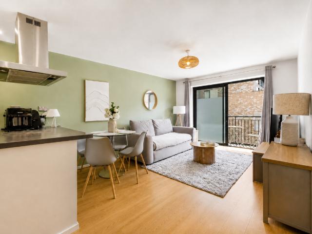 Blair Street, London E14, 2 bed flat to rent, £2,200 pcm | PrimeLocation